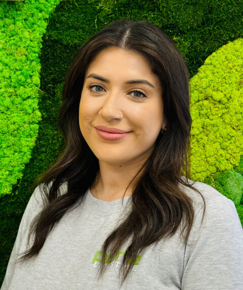 Monique Rivera - PURE Lifestyle Winnipeg